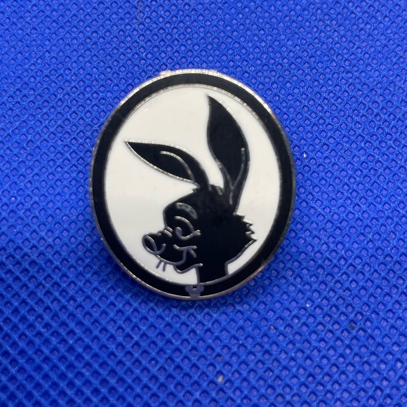Disney | Accessories | Disney Trading Pin Hidden Mickey Silhouette ...